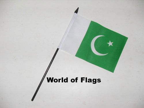 Pakistan Hand Flag | Buy Pakistani Flags For Sale - The World of Flags
